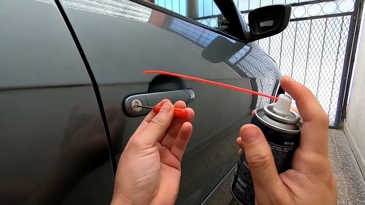 Efectos y solución al ácido sulfúrico en la cerradura del coche ...